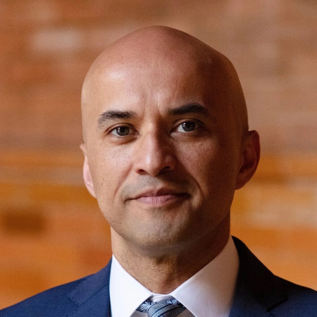 Alfred Fraijo Jr. - REĀL